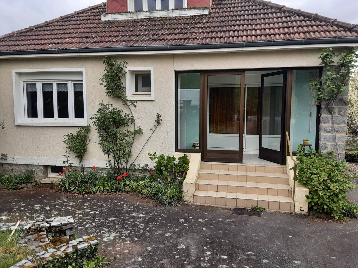 70 M² Maison De Vacances ∙ 3 Chambres ∙ 5 Personnes - Guéret