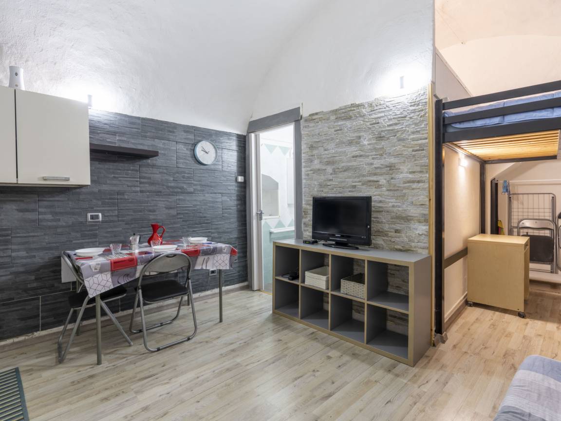 30 M² Ferienhaus ∙ 1 Schlafzimmer ∙ 3 Gäste - Sanremo