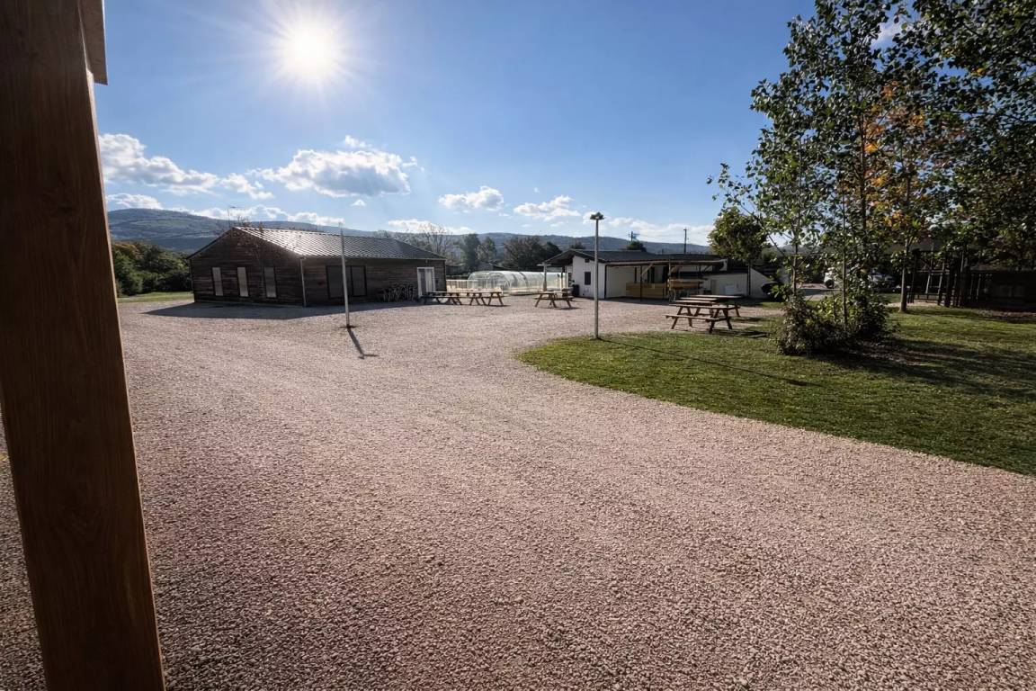 32 M² Mobil-home ∙ 1 Chambre ∙ 6 Personnes - Aveyron