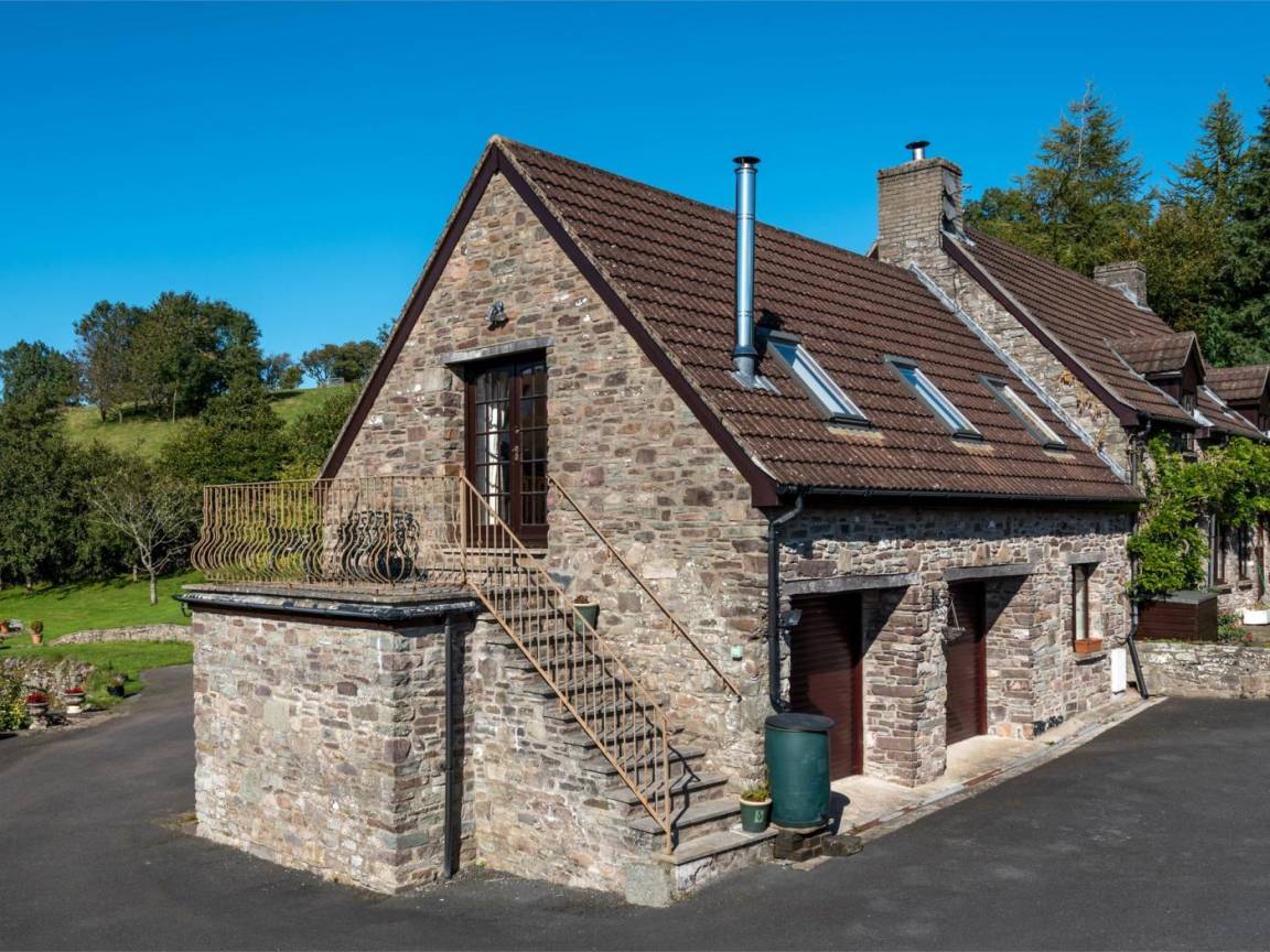 Cottage ∙ 2 Bedrooms ∙ 3 Guests - Brecon