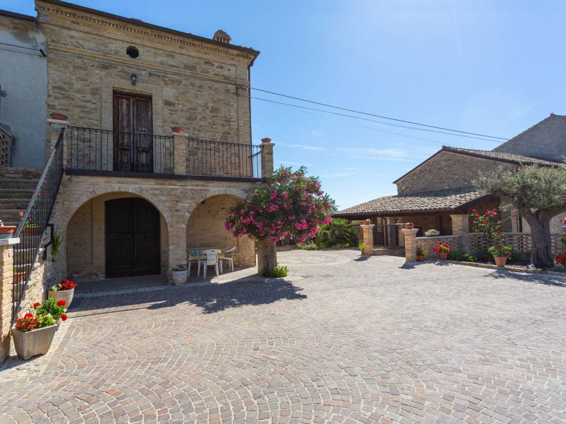 60 M² House ∙ 1 Bedroom ∙ 4 Guests - Ortona