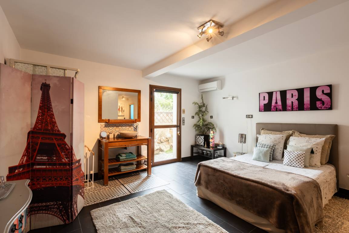 20 M² Chambre D'hôtes ∙ 1 Chambre ∙ 4 Personnes - Haute-Corse