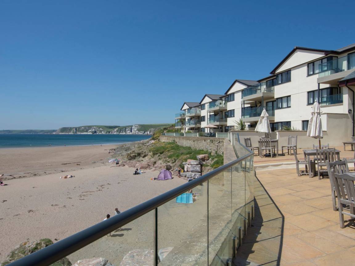 Cottage ∙ 2 Bedrooms ∙ 4 Guests - Bantham Beach