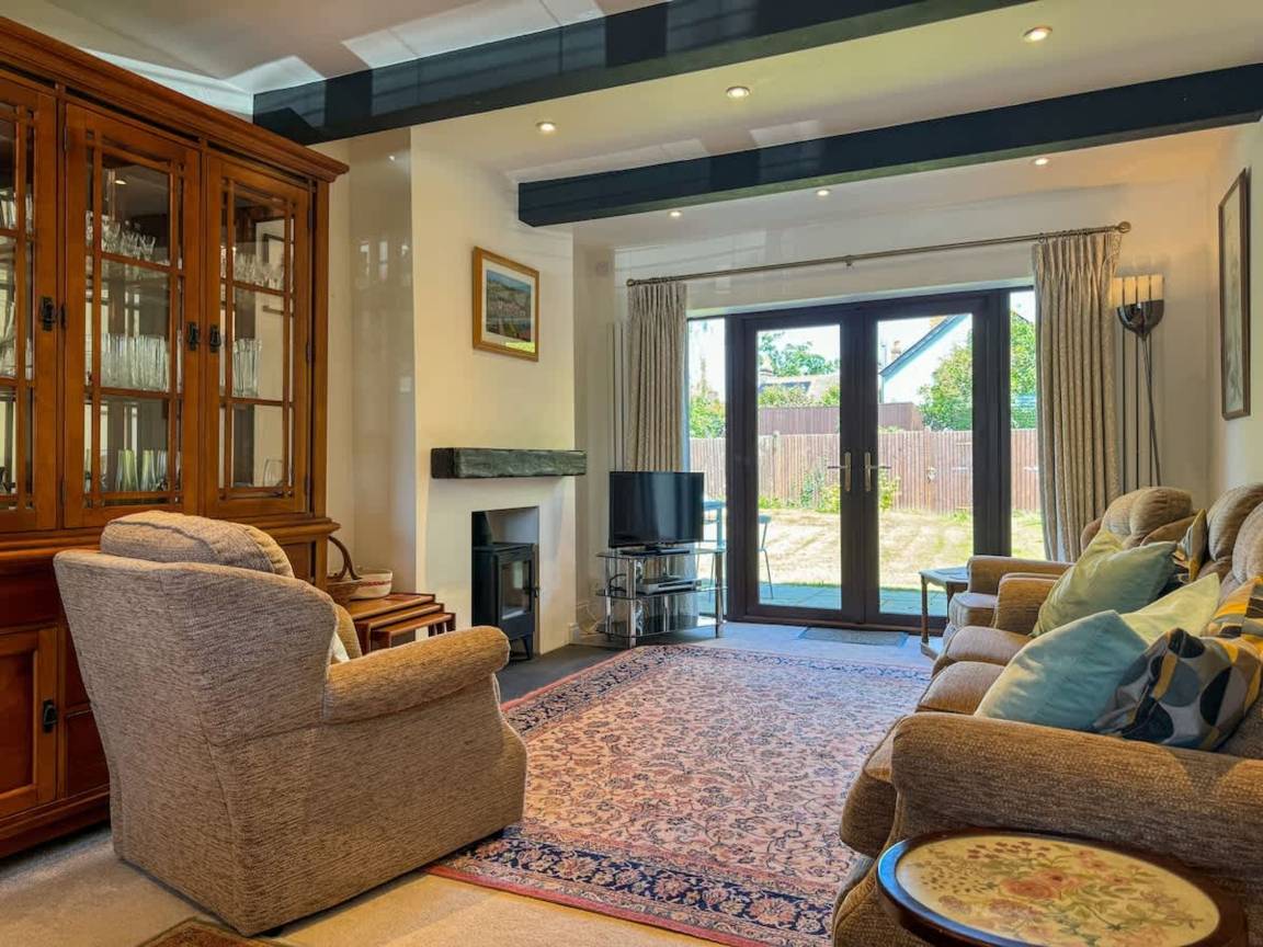 House ∙ 2 Bedrooms ∙ 4 Guests - Tonbridge