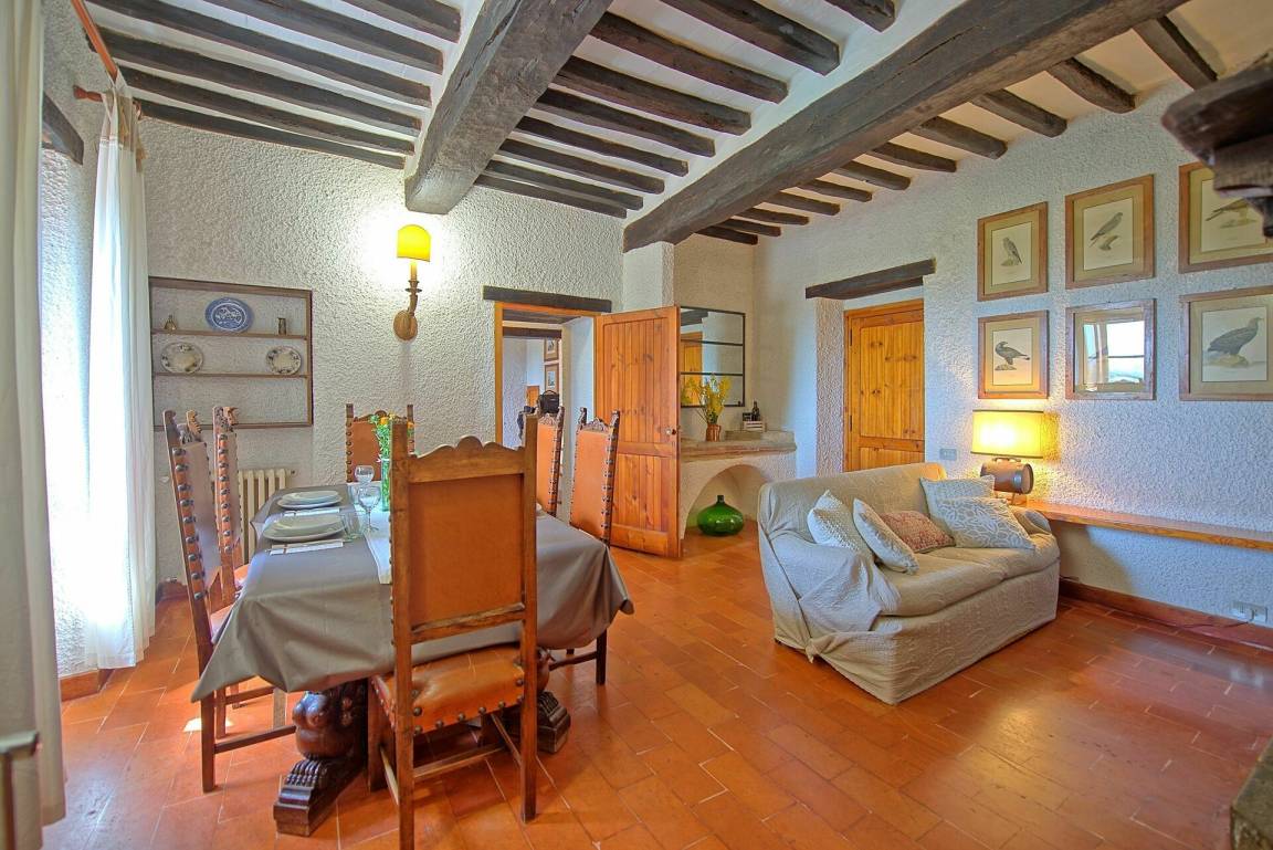 350 M² Villa ∙ 4 Bedrooms ∙ 11 Guests - Perugia