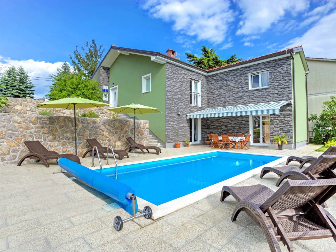165 M² House ∙ 3 Bedrooms ∙ 6 Guests - Rijeka