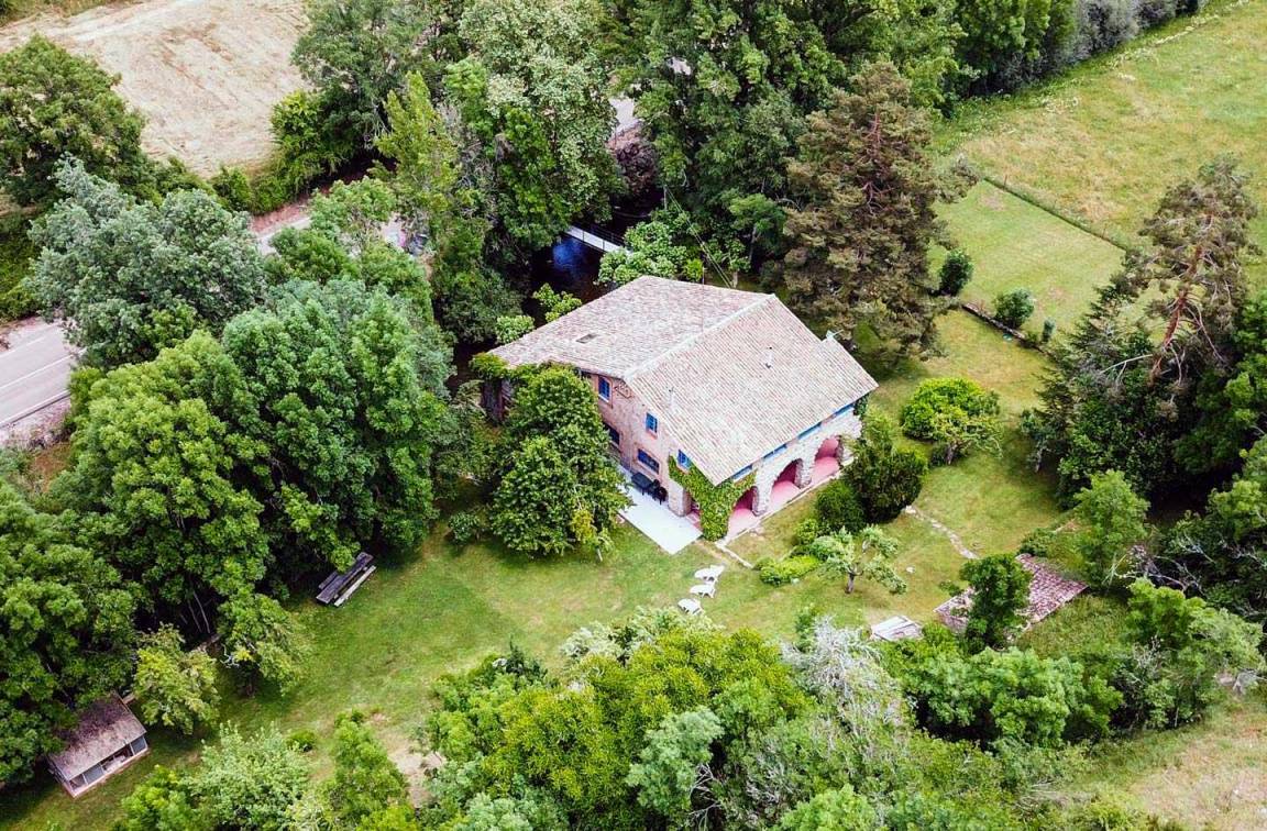 200 M² House ∙ 6 Bedrooms ∙ 12 Guests - Lena