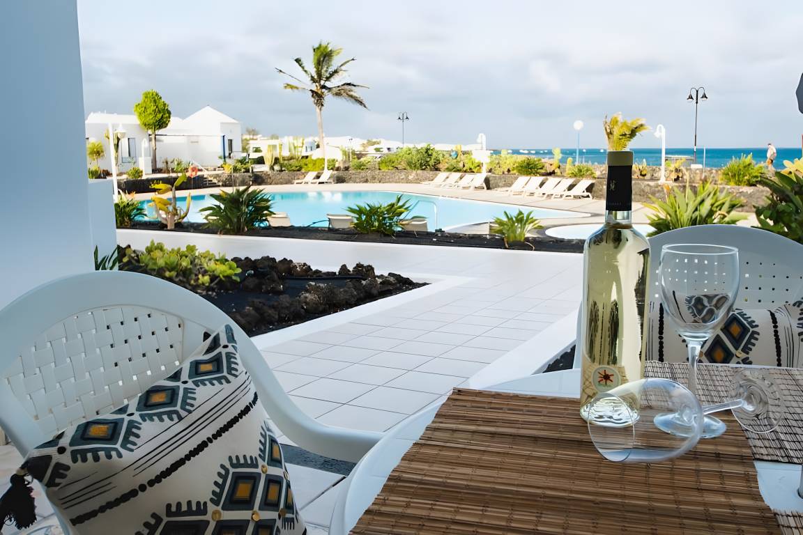 70 M² Casa ∙ 2 Habitaciones ∙ 4 Huéspedes - La Graciosa