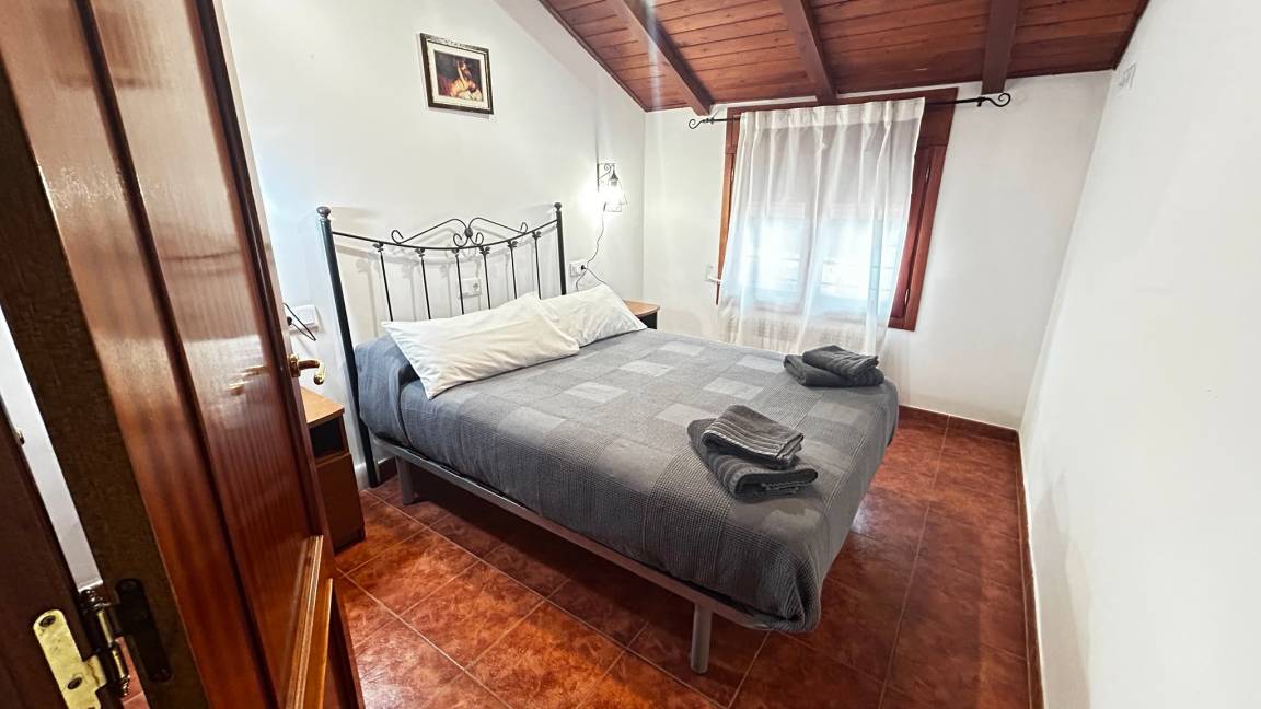 60 M² Apartamento ∙ 2 Habitaciones ∙ 6 Huéspedes - Frías de Albarracín