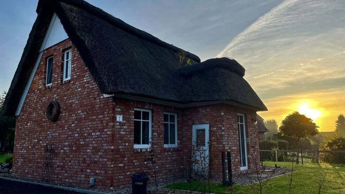 70 M² Ferienhaus ∙ 1 Schlafzimmer ∙ 4 Gäste - Drochtersen