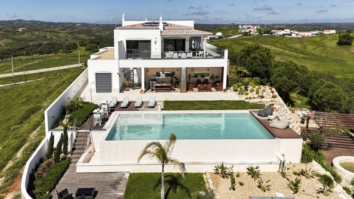 346 M² Casa Rural ∙ 5 Habitaciones ∙ 10 Huéspedes - Altura, Portugal