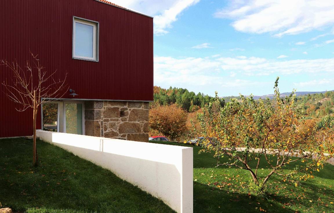 65 M² Casa ∙ 2 Quartos ∙ 5 Hóspedes - Celorico da Beira