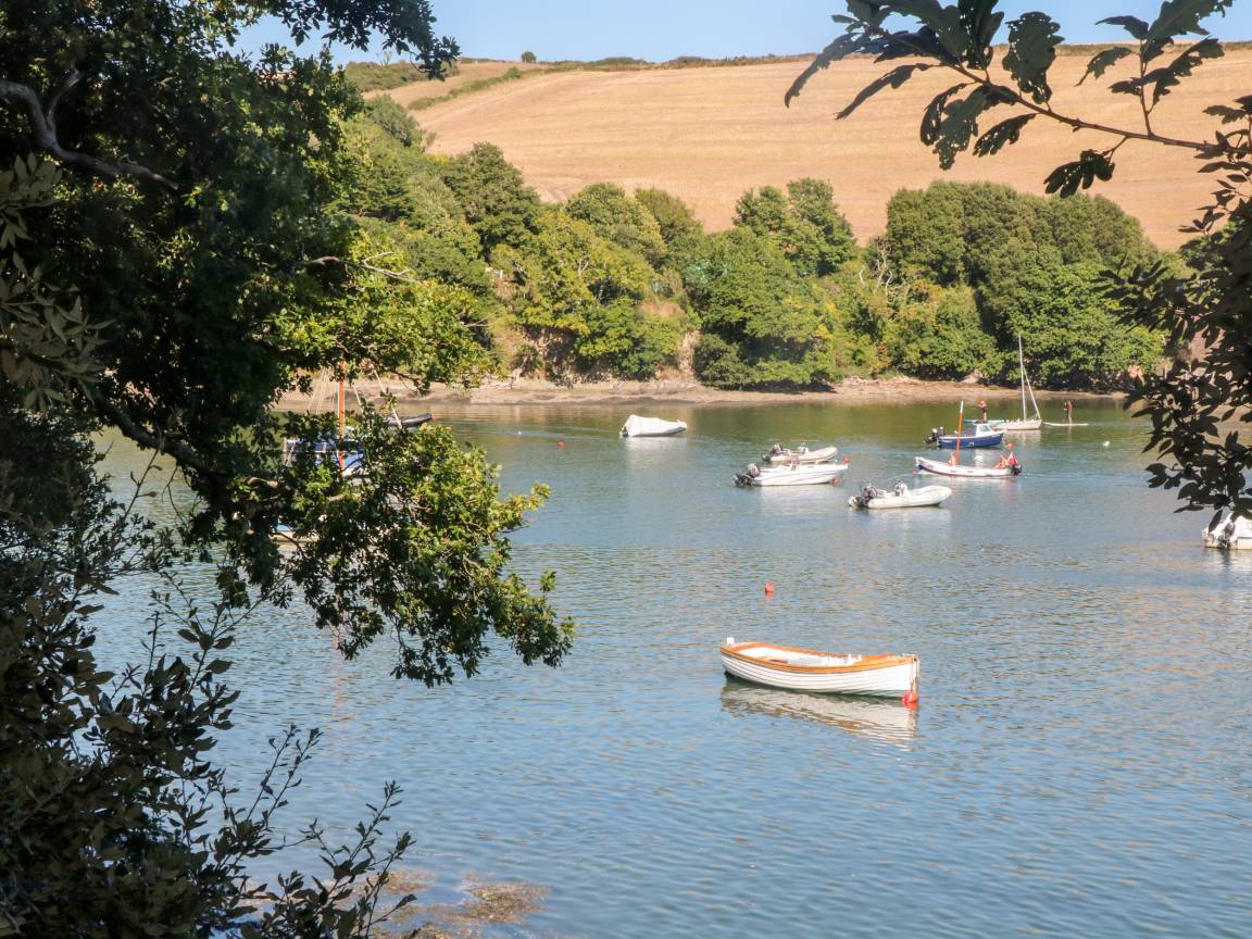 Cottage ∙ 2 Bedrooms ∙ 4 Guests - Kingsbridge