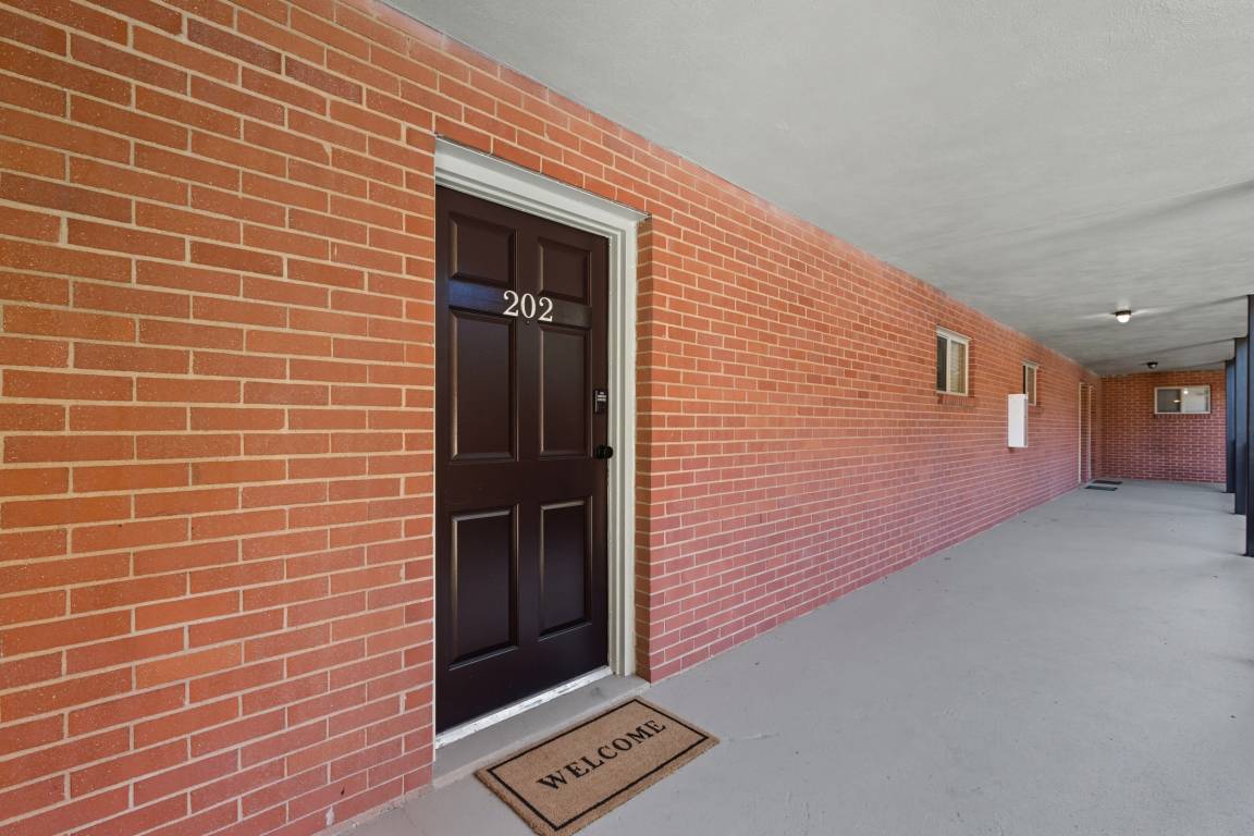 74 M² Apartment ∙ 1 Bedroom ∙ 4 Guests - Athens, GA