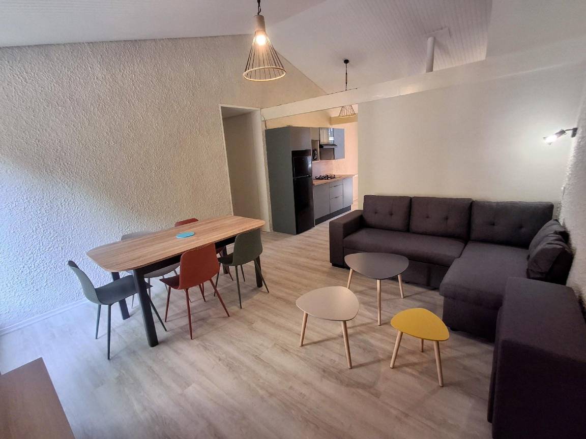 64 M² Casa ∙ 3 Habitaciones ∙ 8 Huéspedes - Luçon