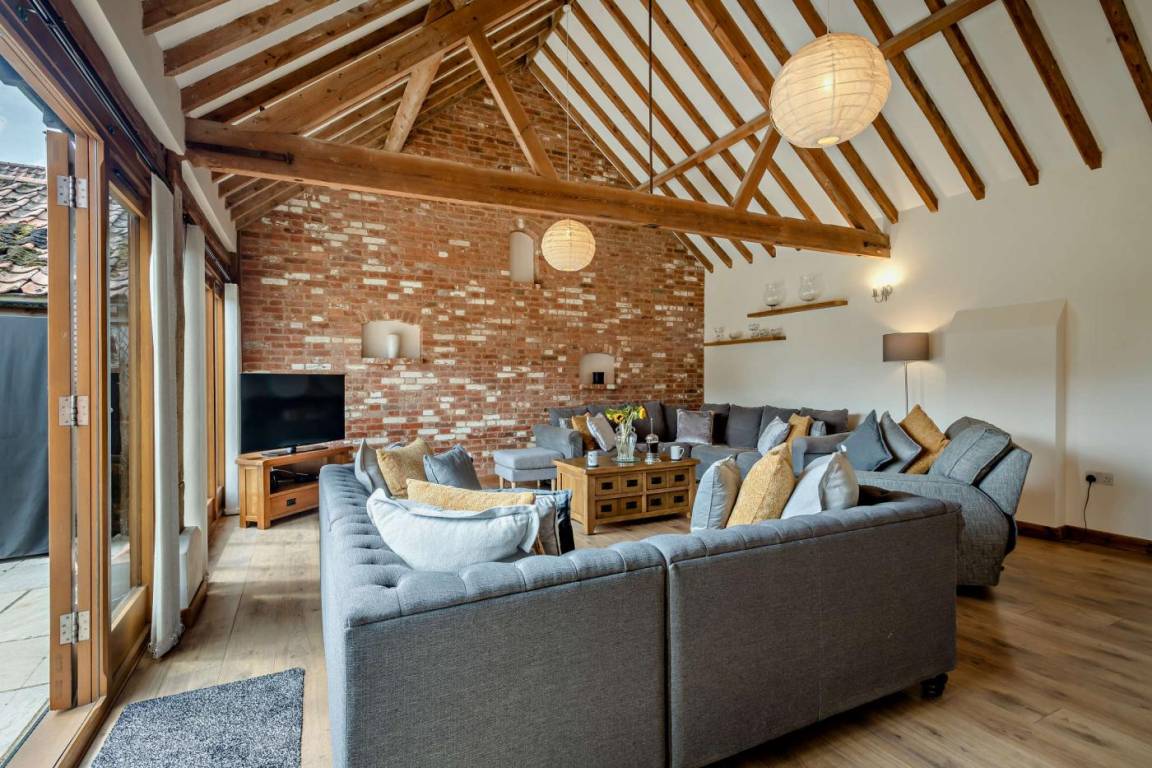 Cottage ∙ 4 Bedrooms ∙ 9 Guests - Dereham