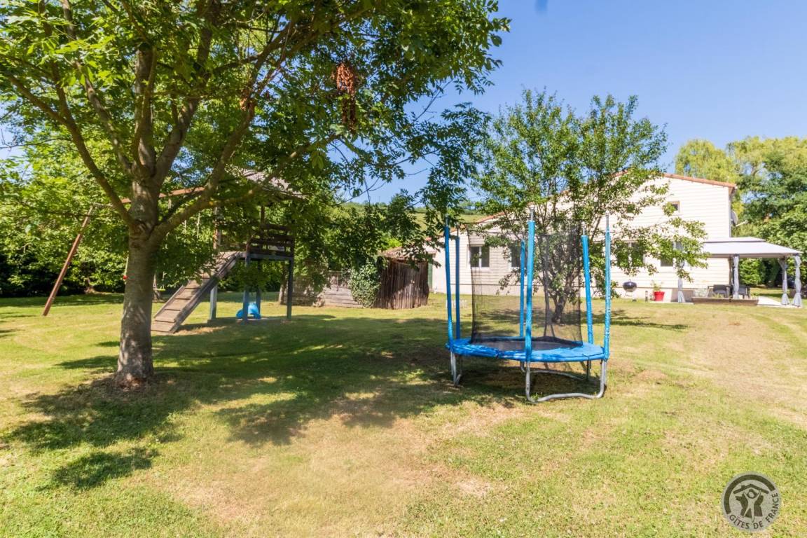 80 M² Mökki ∙ 3 Makuuhuonetta ∙ 6 Vierasta - Lavelanet