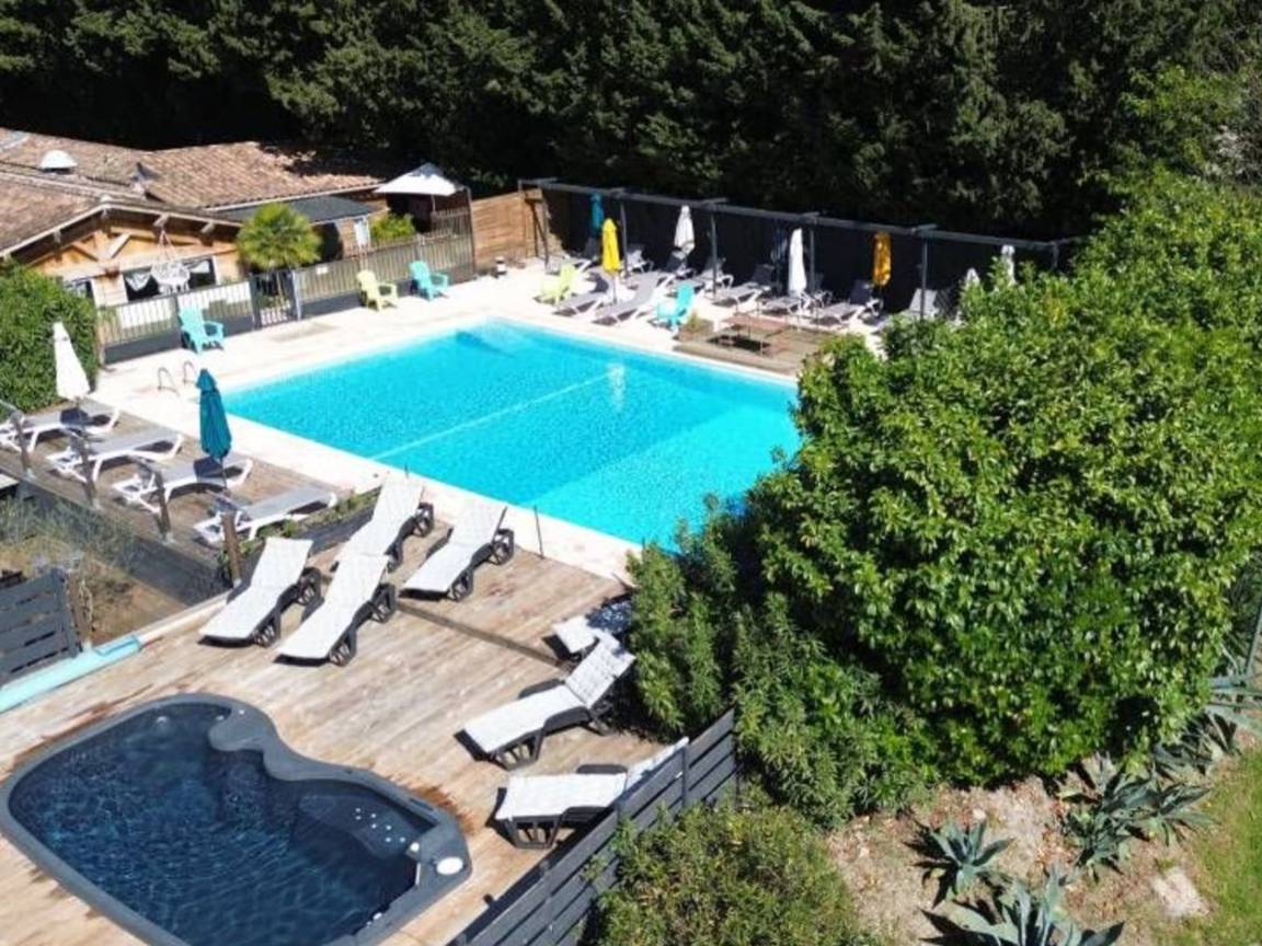33 M² Chalet ∙ 3 Chambres ∙ 5 Personnes - Avignon