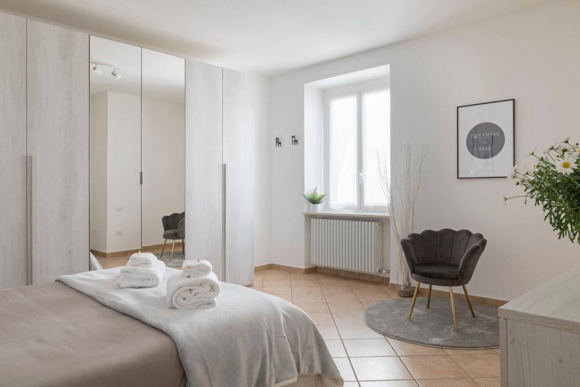 Apartment ∙ 1 Bedroom ∙ 4 Guests - Como