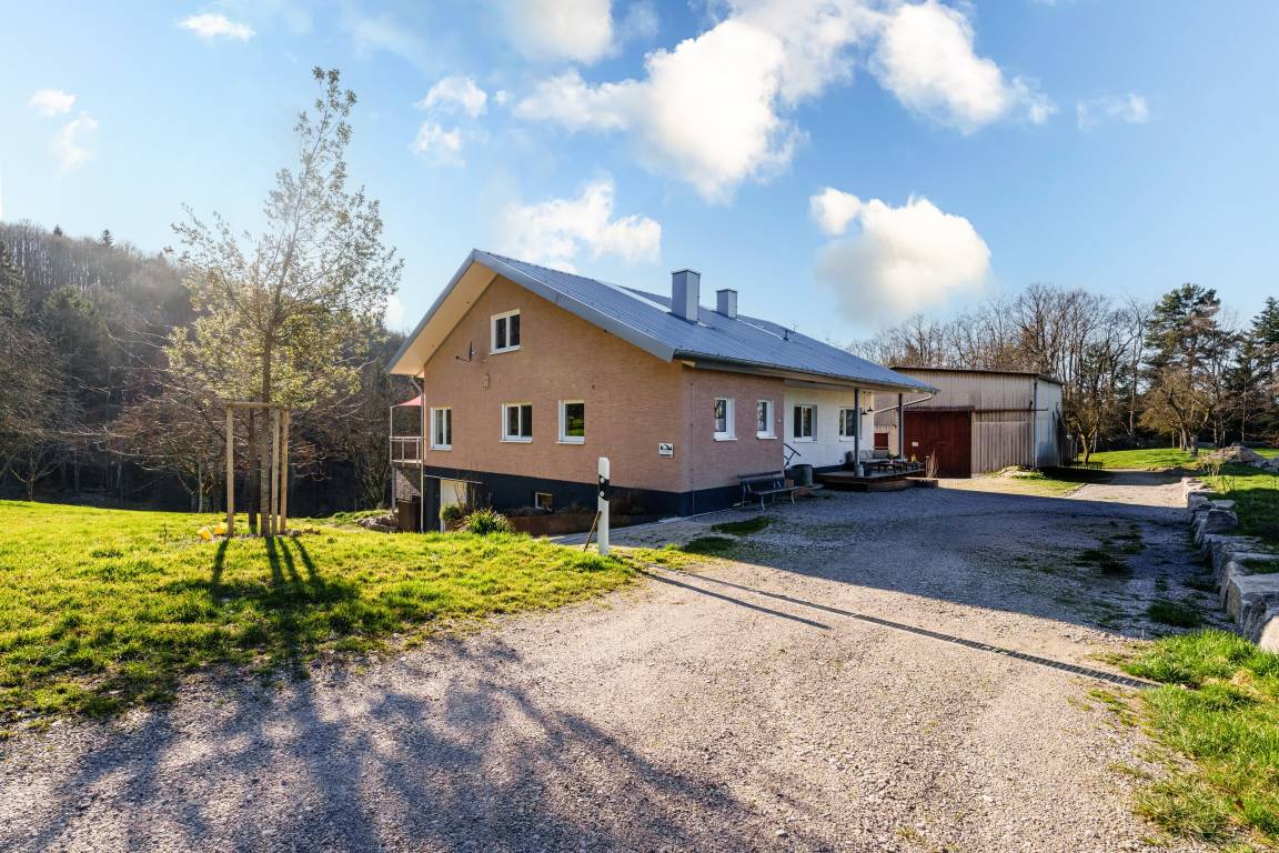 140 M² Ferienhaus ∙ 4 Schlafzimmer ∙ 9 Gäste - Oppenau