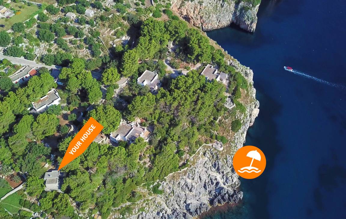 65 M² Accommodation ∙ 1 Bedroom ∙ 4 Guests - Santa Cesarea Terme