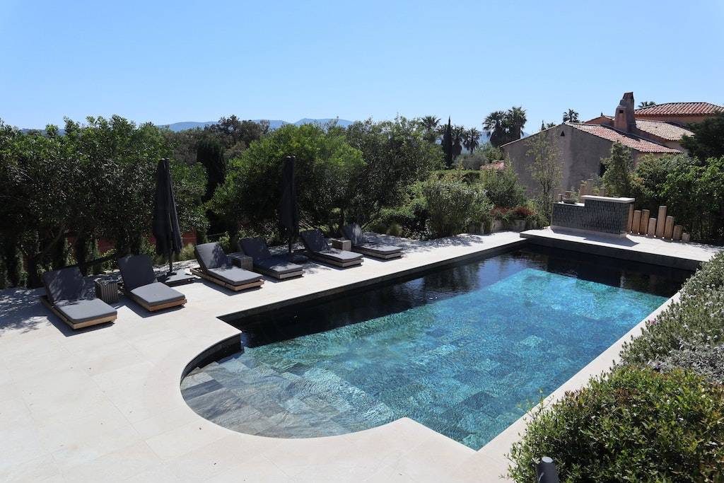 400 M² Maison De Vacances ∙ 5 Chambres ∙ 10 Personnes - Sainte-Maxime