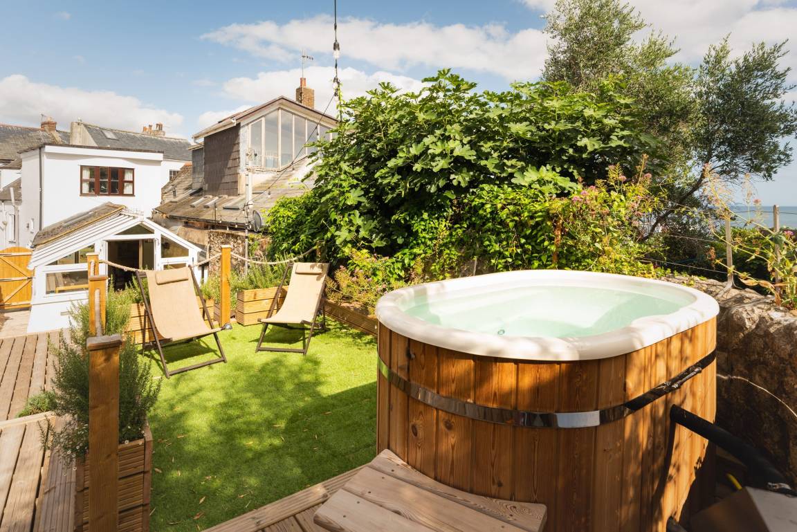 Apartment ∙ 1 Bedroom ∙ 2 Guests - Lyme Regis