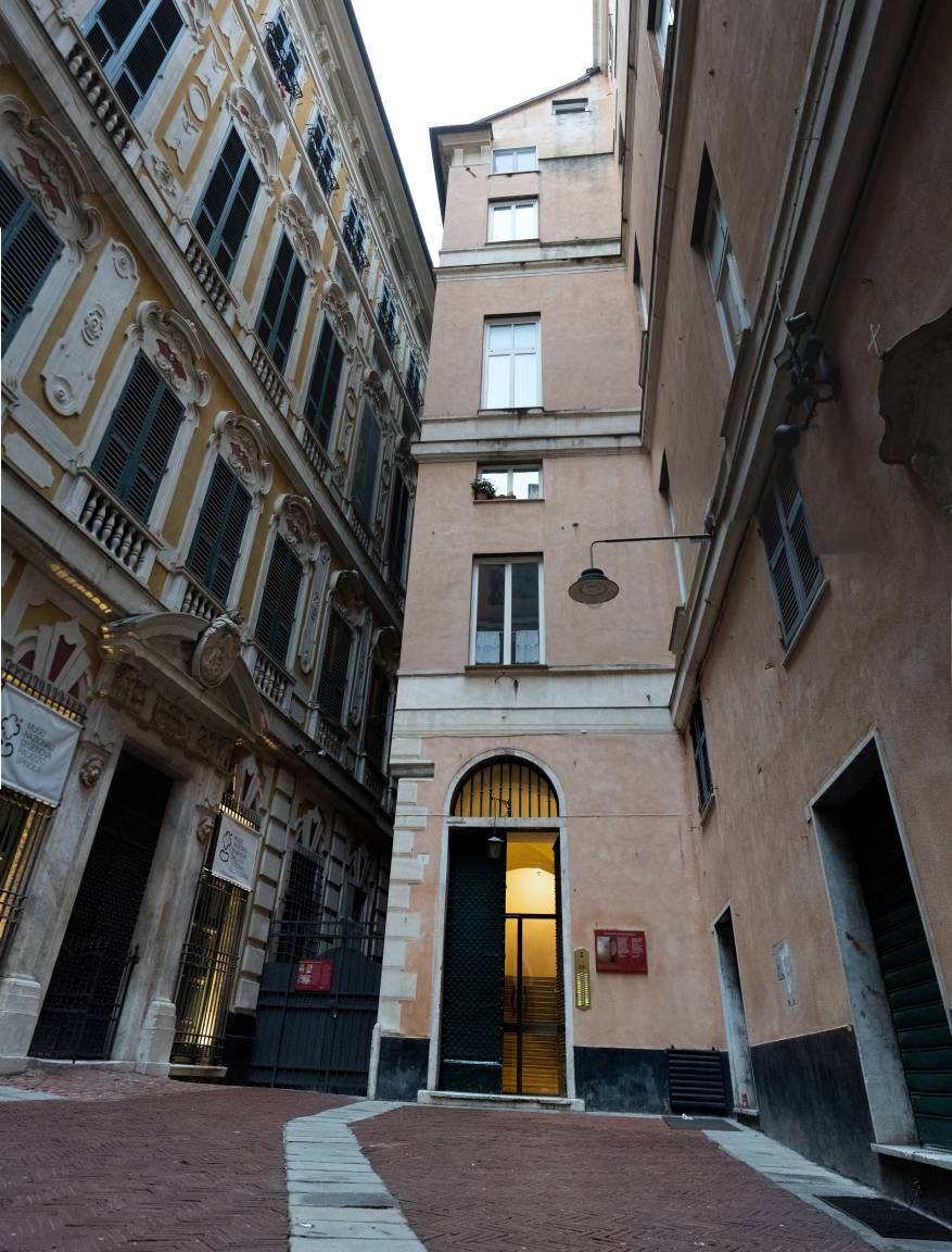 73 M² Apartamento ∙ 1 Habitación ∙ 3 Huéspedes - Génova