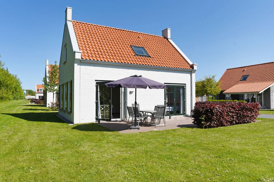 99 M² Ferienhaus ∙ 3 Schlafzimmer ∙ 6 Gäste - Nieuwvliet