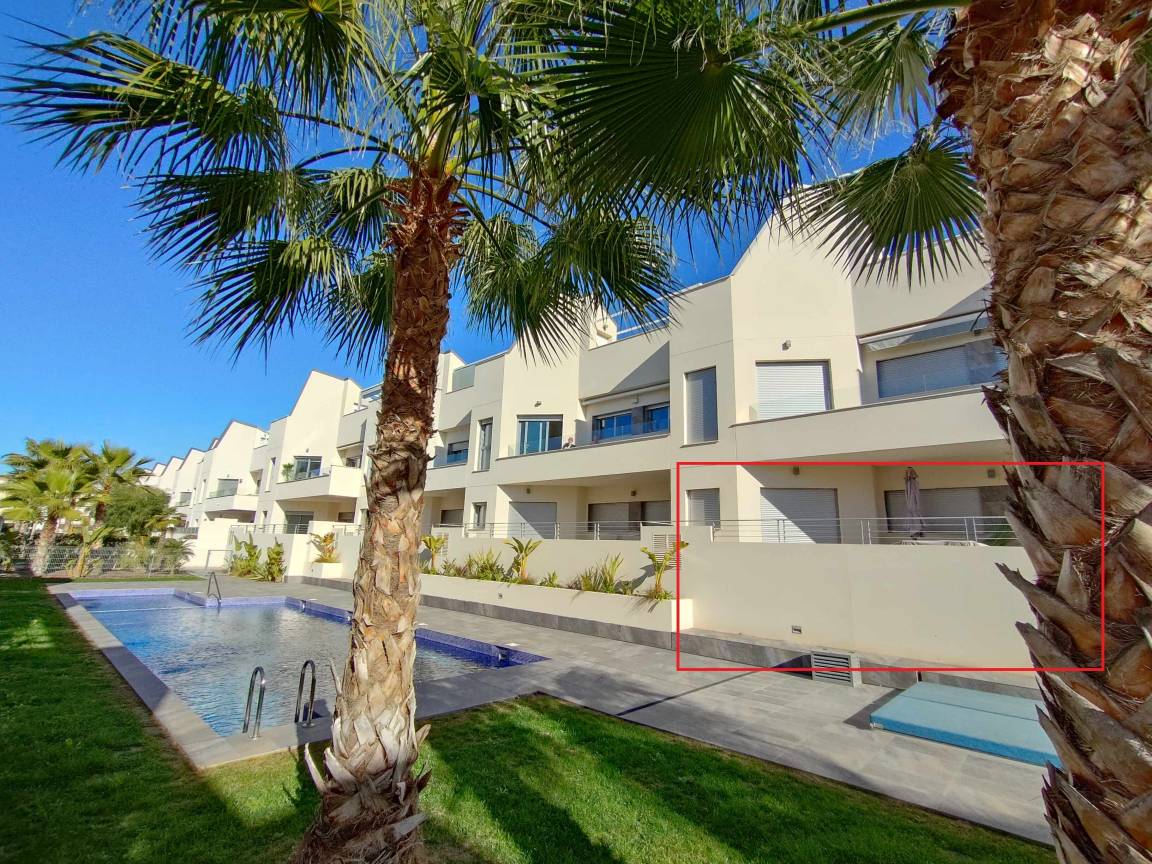 63 M² Apartment ∙ 2 Bedrooms ∙ 4 Guests - Torrevieja