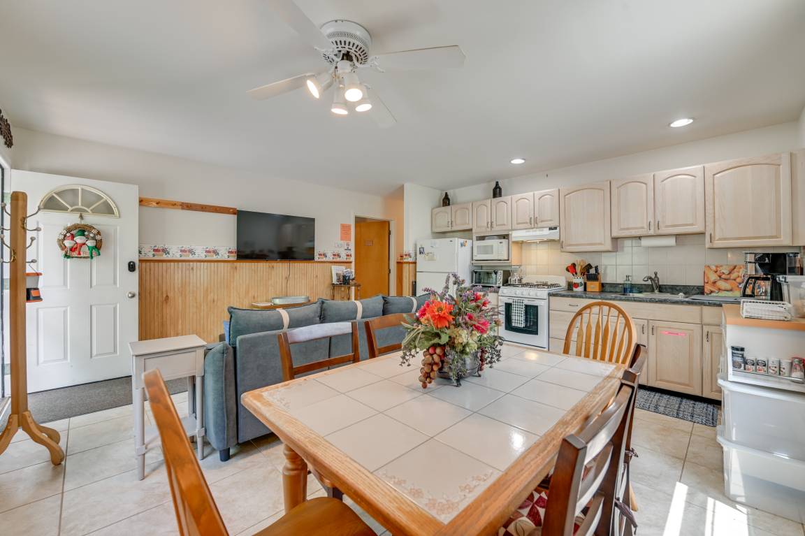 83 M² House ∙ 3 Bedrooms ∙ 6 Guests - Hunter, NY