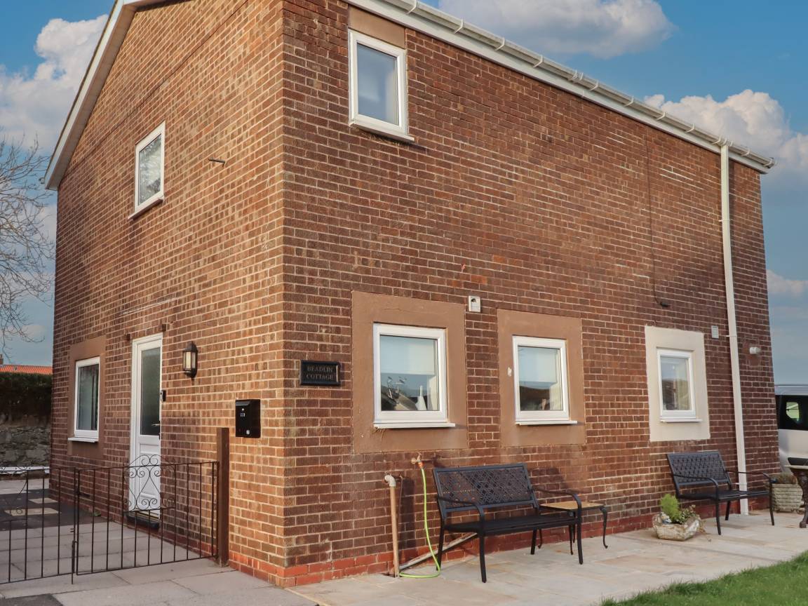 Cottage ∙ 2 Bedrooms ∙ 4 Guests - Craster