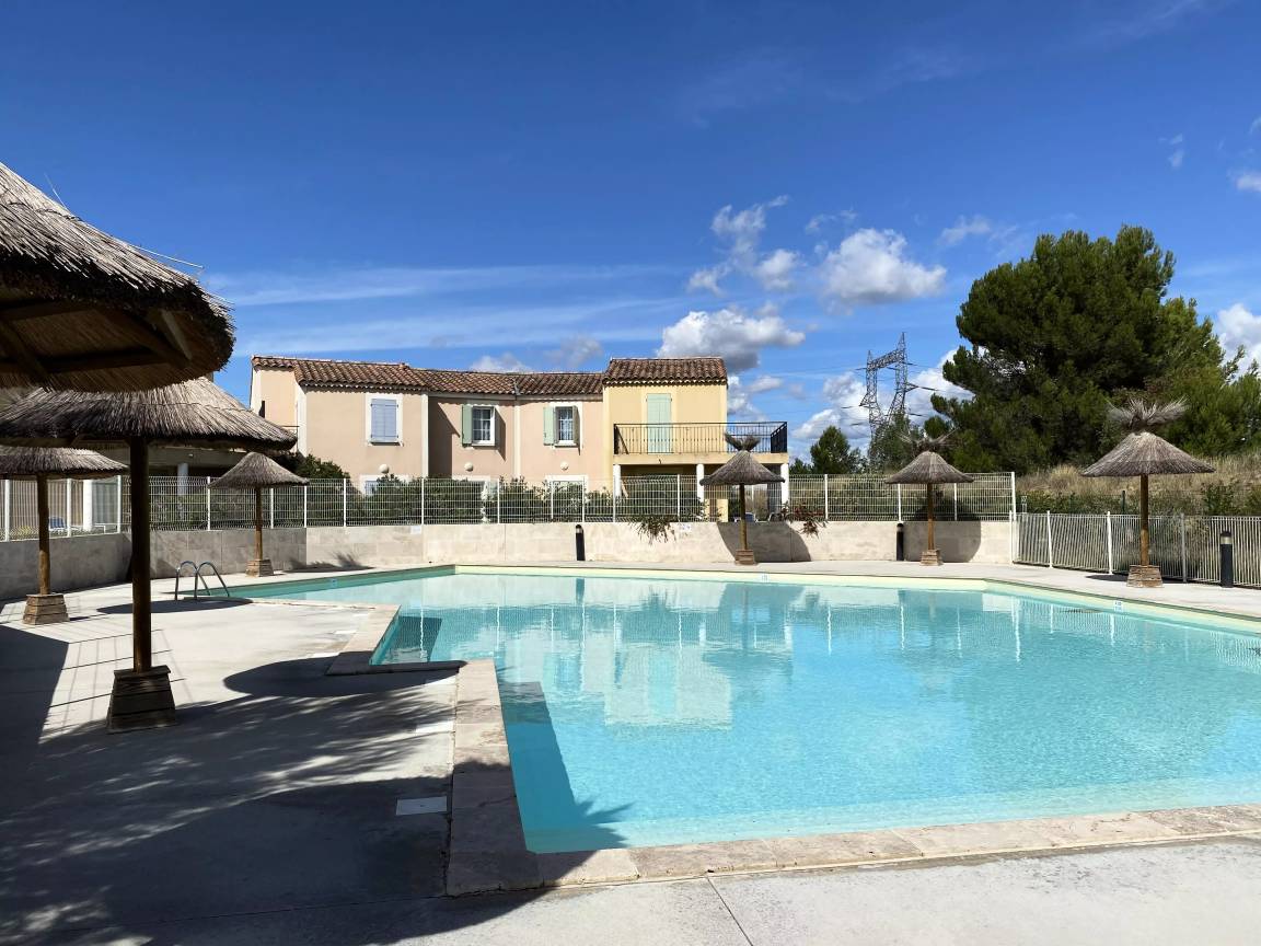 30 M² Appartement ∙ 1 Chambre ∙ 2 Personnes - Bouc-Bel-Air