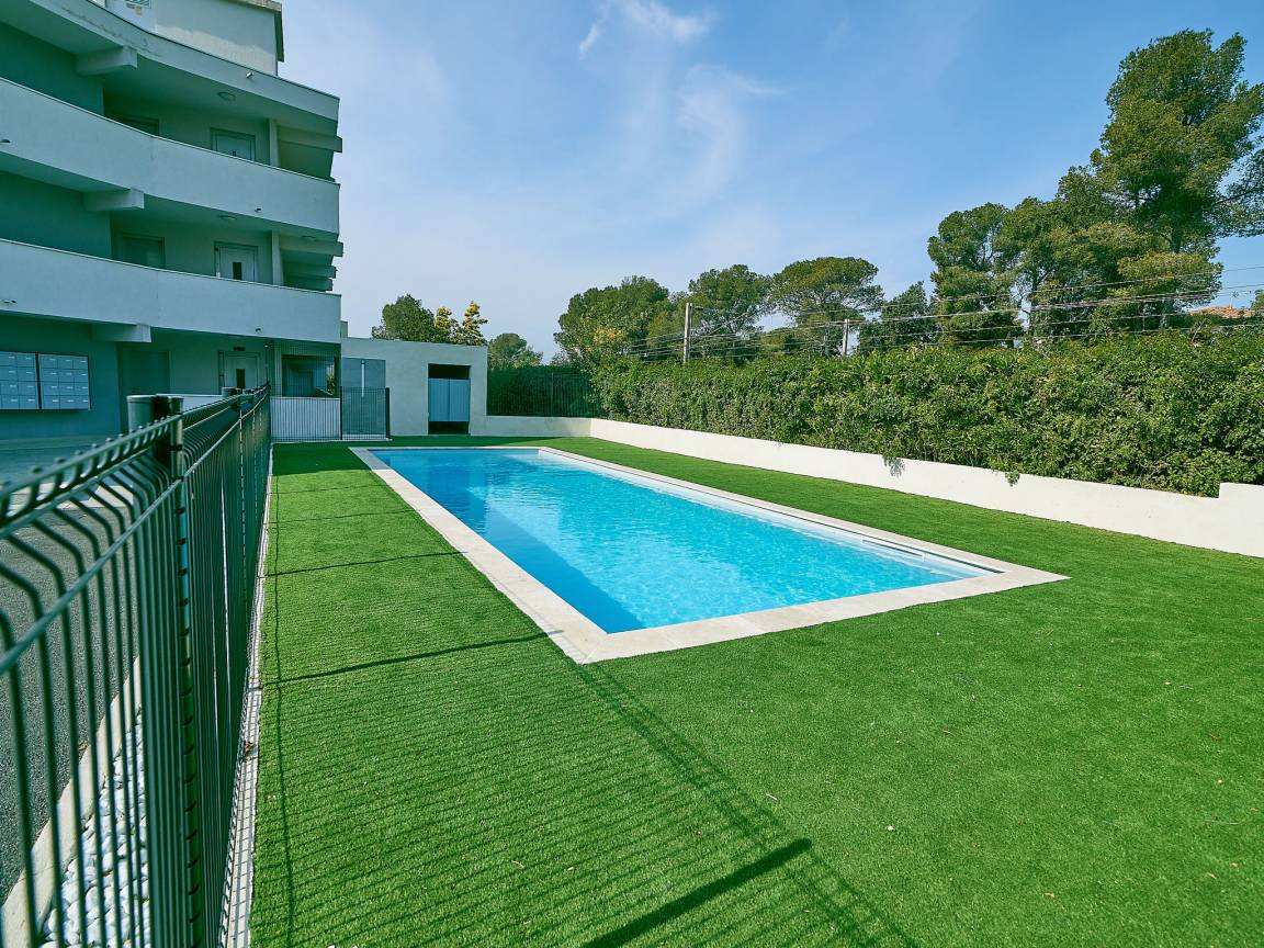30 M² Appartement ∙ 1 Chambre ∙ 2 Personnes - Saint-Raphaël