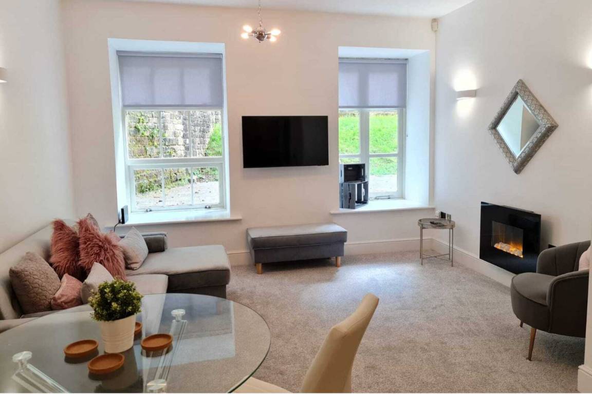55 M² Apartment ∙ 2 Bedrooms ∙ 4 Guests - Skipton Castle