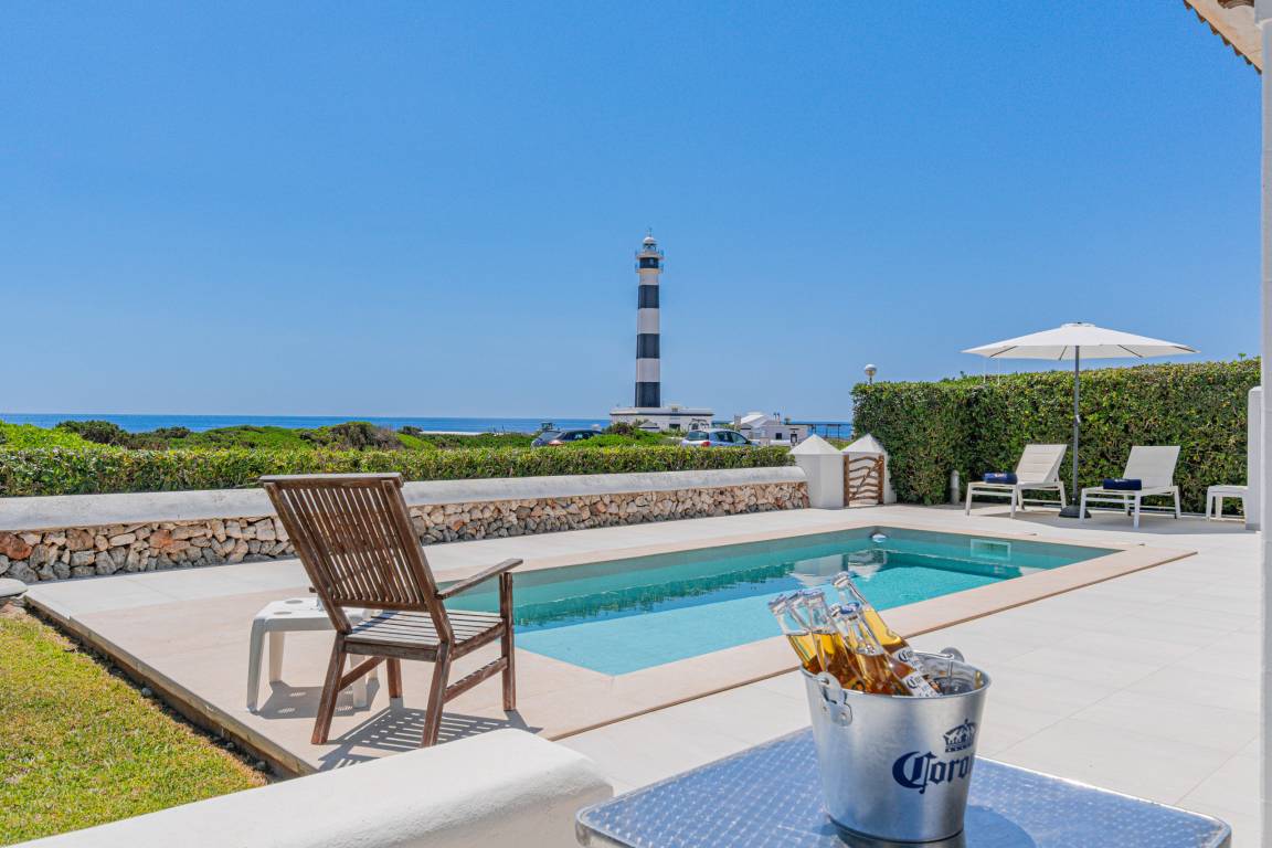 138 M² Villa ∙ 3 Bedrooms ∙ 5 Guests - Cala en Bosc