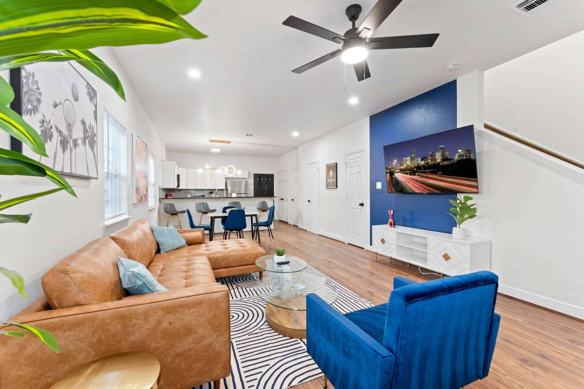 121 M² House ∙ 2 Bedrooms ∙ 6 Guests - Houston, TX