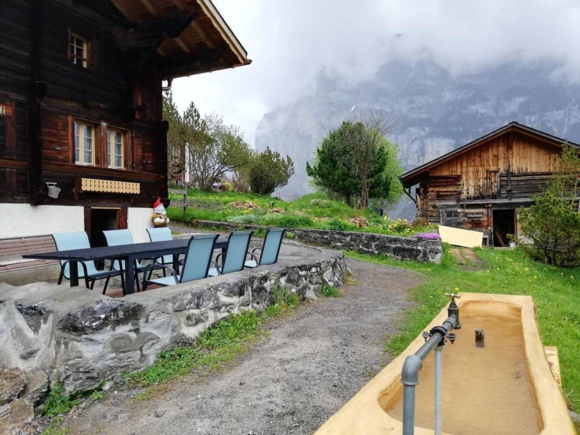 80 M² Ferienhaus ∙ 3 Schlafzimmer ∙ 6 Gäste - Lauterbrunnen