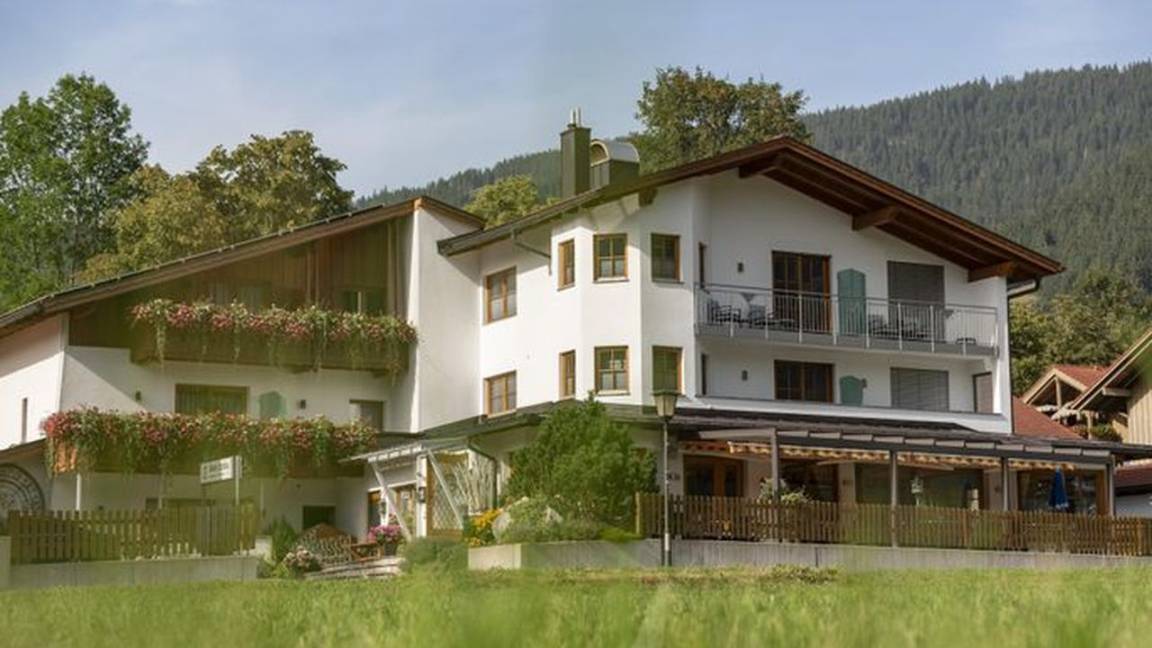 22 M² Hotel ∙ 1 Slaapkamer ∙ 2 Gasten - Murnau am Staffelsee