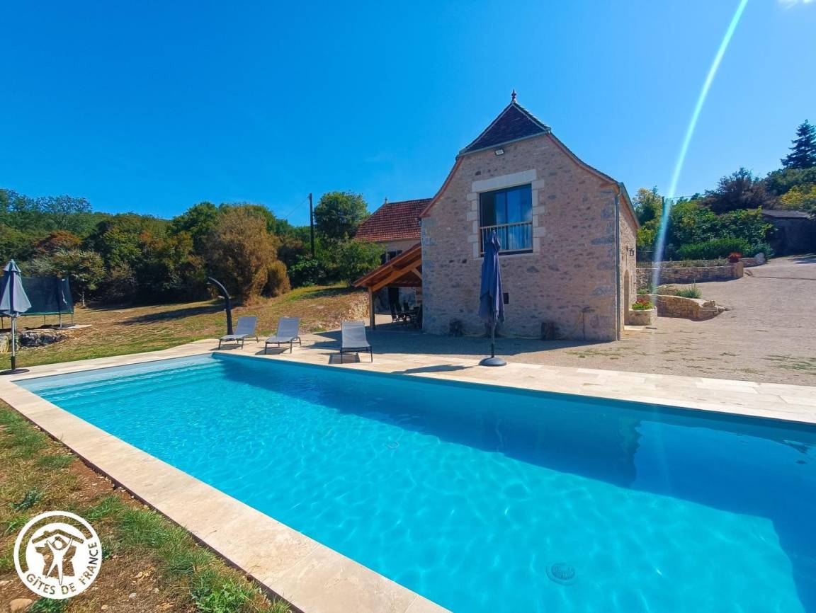 140 M² Gîte ∙ 3 Chambres ∙ 6 Personnes - Lot