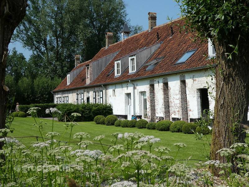 Casa ∙ 8 Habitaciones ∙ 16 Huéspedes - Beernem