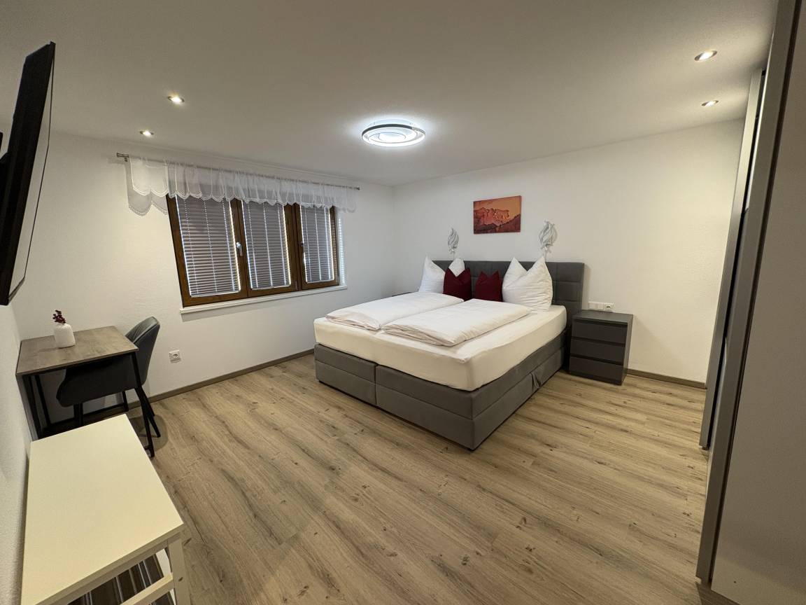 85 M² Ferienwohnung ∙ 2 Schlafzimmer ∙ 5 Gäste - Auffach