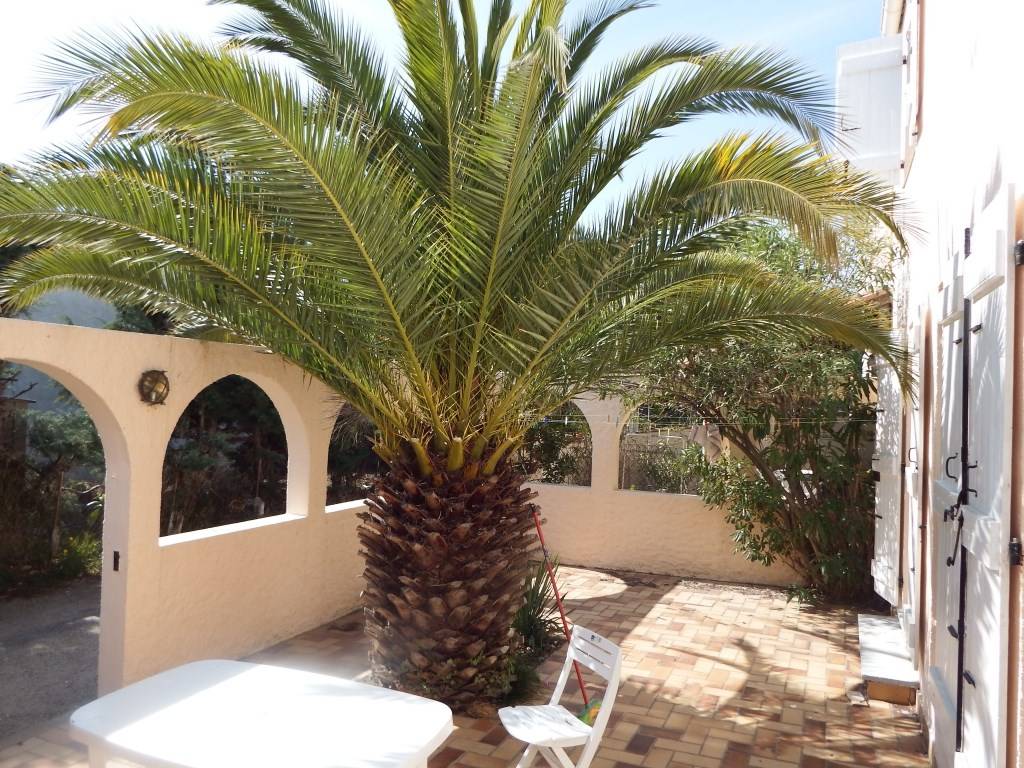 120 M² House ∙ 4 Bedrooms ∙ 8 Guests - Perpignan