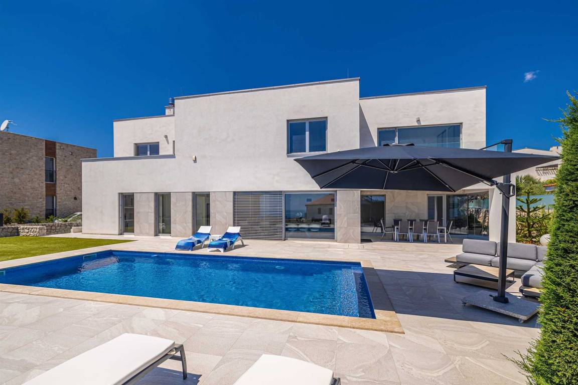 270 M² Villa ∙ 3 Schlafzimmer ∙ 8 Gäste - Krk