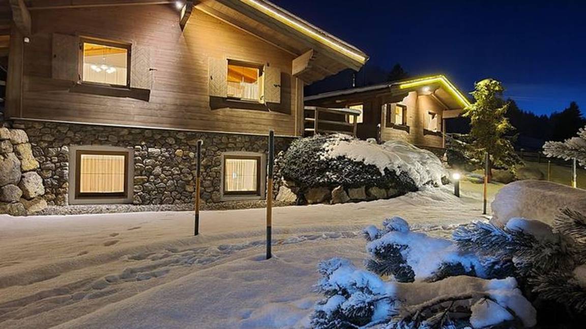 70 M² Ferienhaus ∙ 1 Schlafzimmer ∙ 4 Gäste - Ellmau