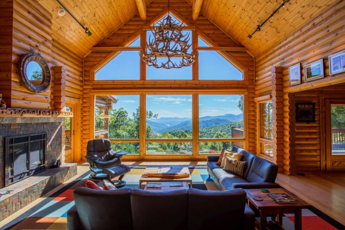 325 M² Cabin ∙ 3 Bedrooms ∙ 6 Guests - North Carolina