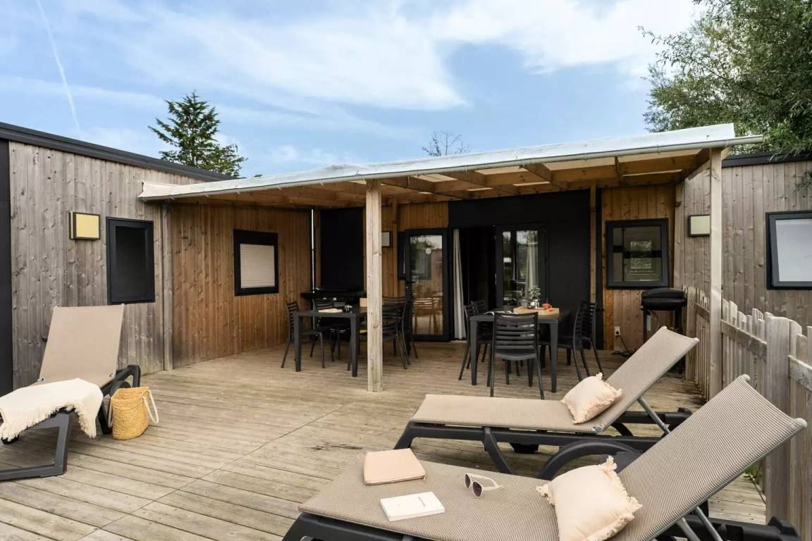 69 M² Caravan ∙ 5 Bedrooms ∙ 10 Guests - Mont-Saint-Michel