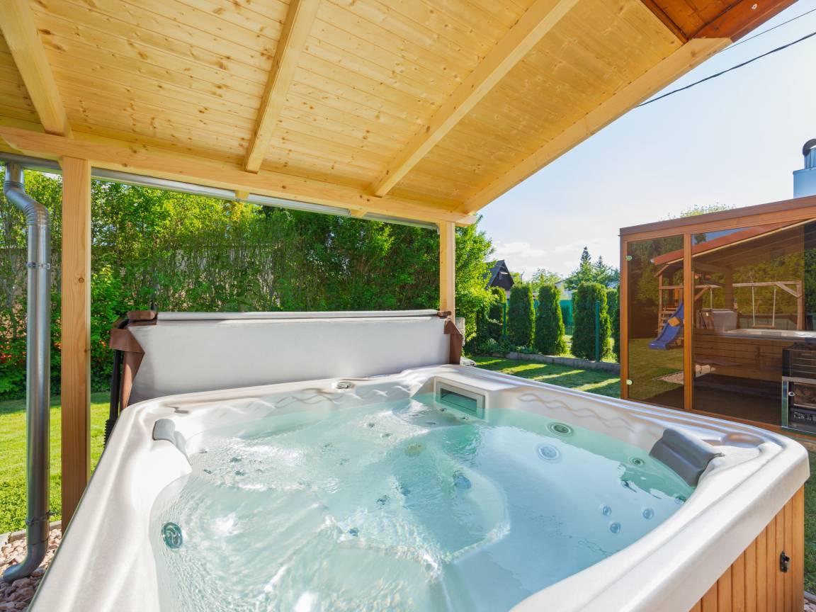 House ∙ 2 Bedrooms ∙ 4 Guests - Lake Balaton