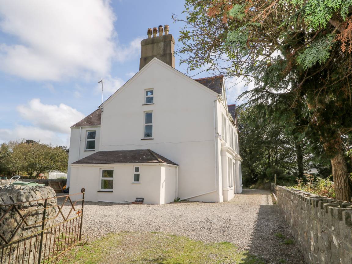 Cottage ∙ 5 Bedrooms ∙ 10 Guests - Morfa Nefyn