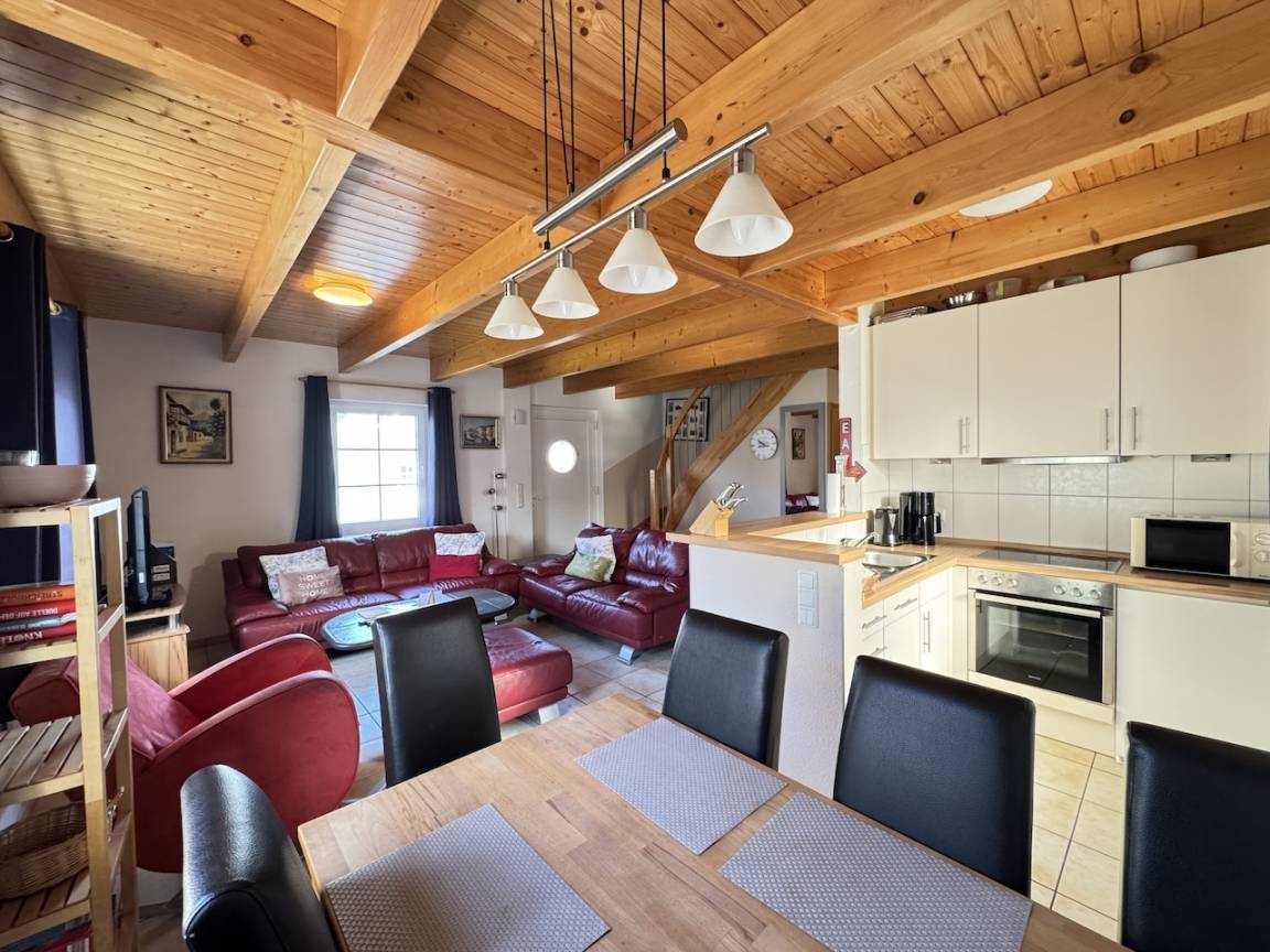 125 M² Ferienhaus ∙ 3 Schlafzimmer ∙ 6 Gäste - Wingst